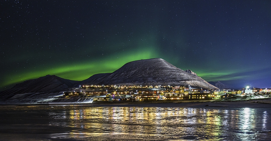 Northern light winter | Visit Svalbard